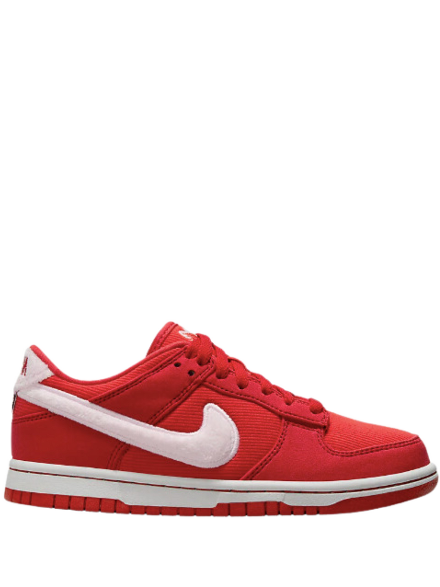 N373O Nike Dunk Low “Día de San Valentín”– INEEDTENIS